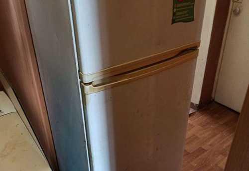 Холодильник бу nord дх 241 010