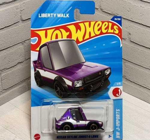 Nissan skyline 2000 gtr lbwk tooned hot wheels