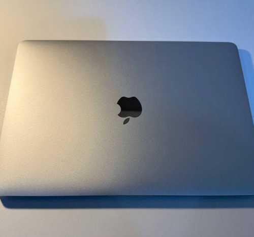 Apple macbook pro 13 2017