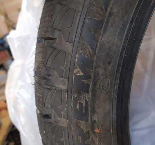 Firemax FM805 225/45 R18