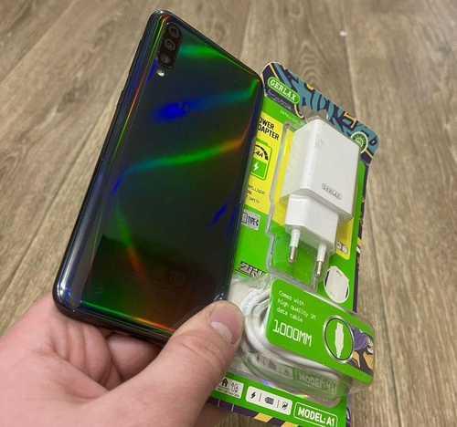 Samsung Galaxy A50, 4/64 ГБ