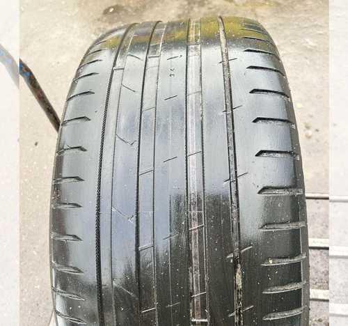 Nokian Tyres Hakka Black 2 SUV 295/40 R21 111Y