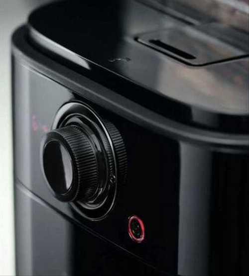 Кофемашина Philips Grind & Brew HD7767/00