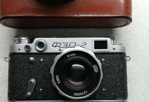 Плёночный фотоаппарат фед-2