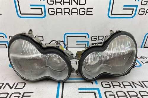 Фары Mercedes-Benz C-Class W203 112.916 2.6 2002