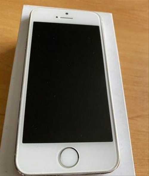Телефон iPhone5S