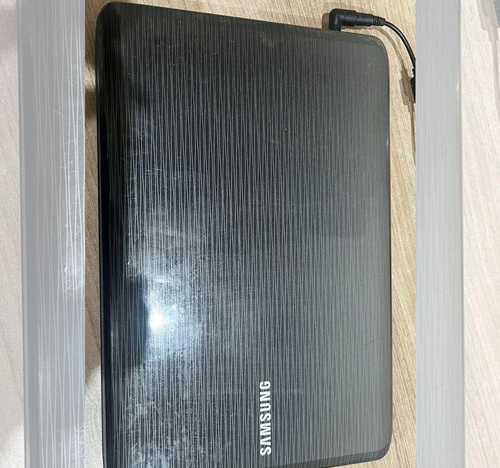 Ноутбук samsung r525