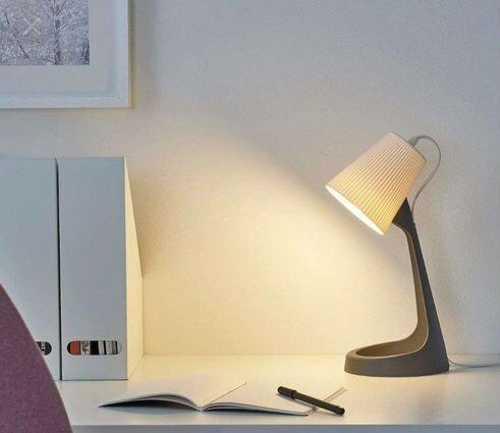 Лампа настольная IKEA svallet