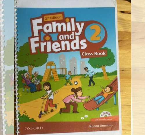 Family and friends 2 class book