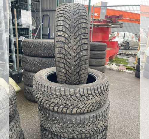 Nokian Tyres Hakkapeliitta 9 SUV 235/55 R19