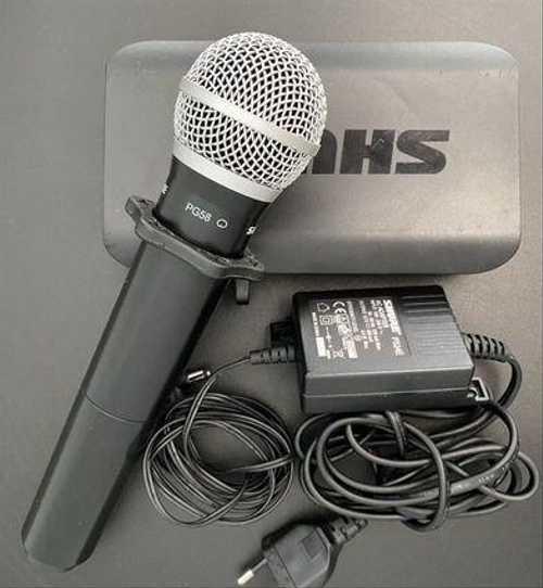 Студийный микрофон