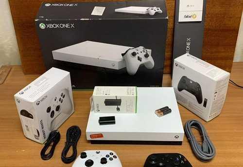 Xbox One X 2TB White +2 геймпада +аккум