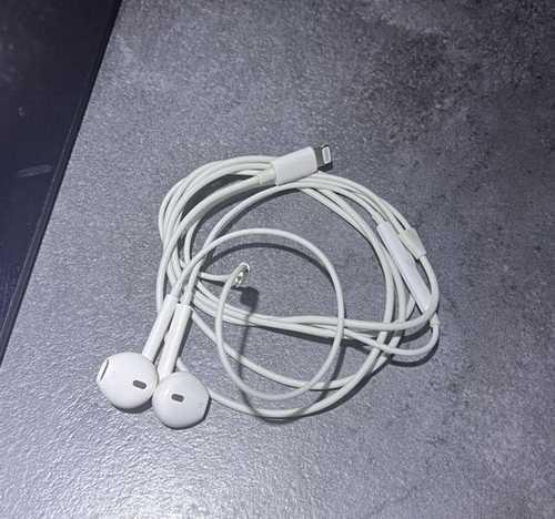 Наушники apple earpods lightning