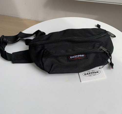 Сумка на пояс Eastpak