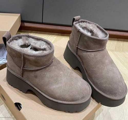 Ботинки зимние UGG