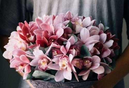Букет цветов орхидей,цветы букеты,доставка
