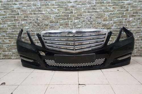 Бампер передний Mercedes-Benz E-Class