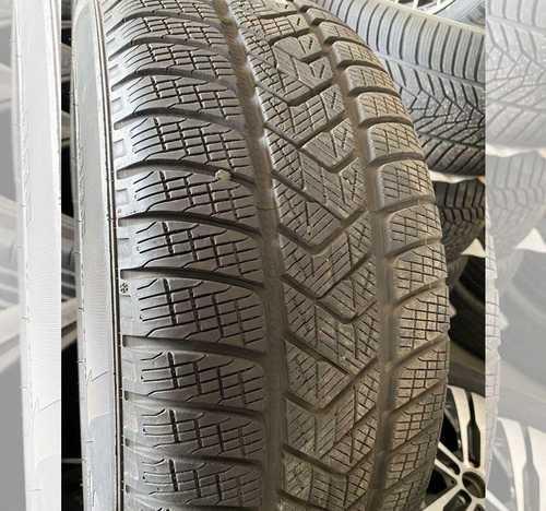 Pirelli Scorpion Winter 255/50 R19