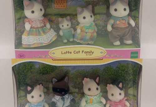 Sylvanian Families Latte/Tuxedo cat family