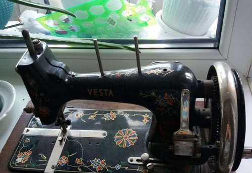 Швейная машина Vesta