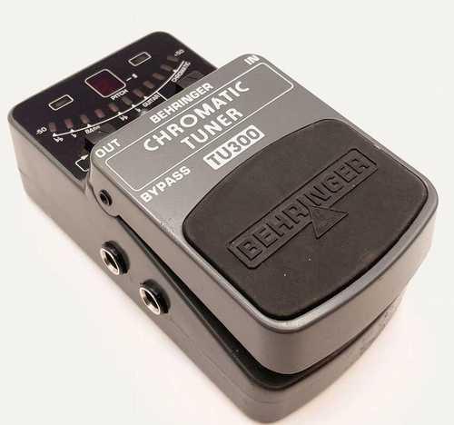 Behringer TU300 Chromatic Tuner