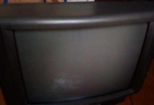 Телевизор Grundig grst-29 б/у d70 см