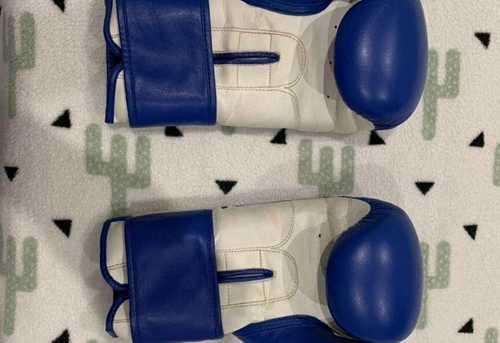 Боксерские перчатки 12 oz Clinch