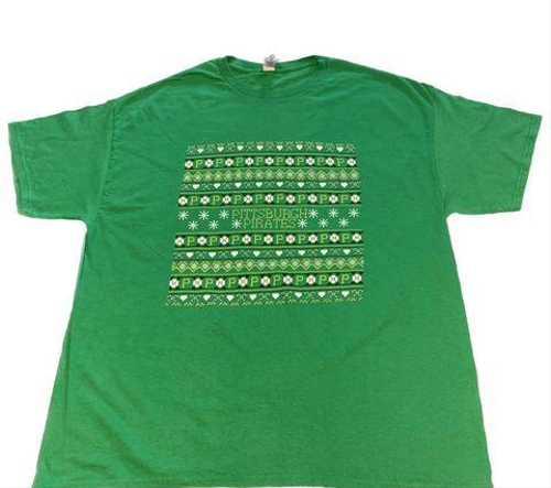 Green ornament t-shirt
