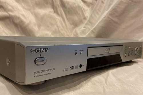 CD/DVD player sony dvp-ns300
