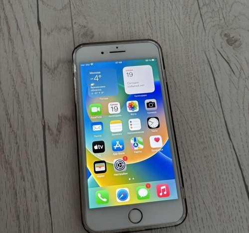 iPhone 8 Plus, 64 ГБ