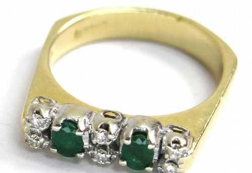 Золотое кольцо с бериллами и бриллиантами р 17.5