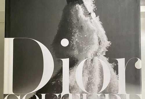 Книга Dior