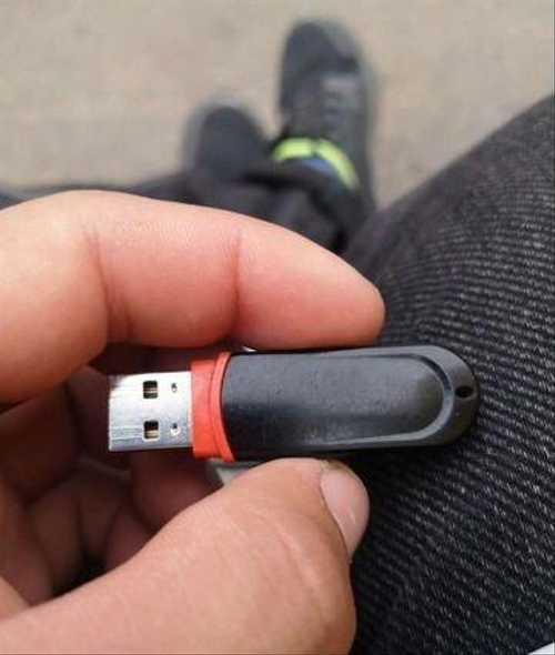 USB флешка вроде