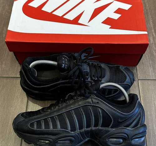 Nike Air Max Tailwind 4