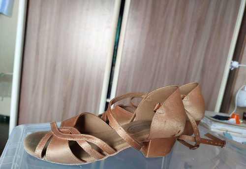 Туфли для бальных танцев 30 размер