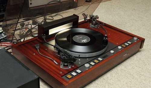 Проигрыватель Thorens TD226