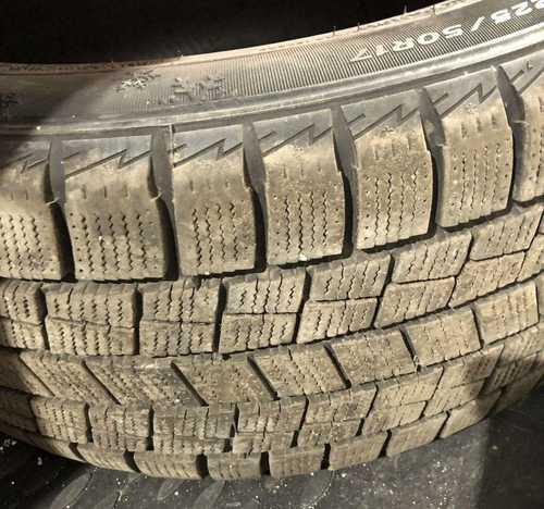 Triangle Winter A/T 225/50 R17