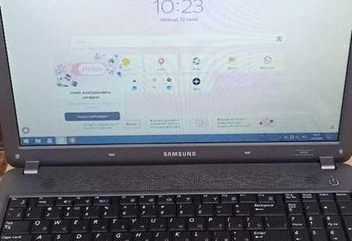 Ноутбук Samsung R528