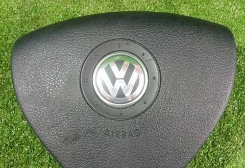 Подушка безопасности в руль Volkswagen Golf 5 BLG