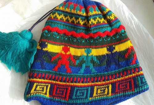 Зимний комплект из шапочки с ушками и шарфиком