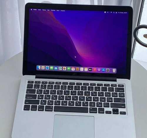 Хороший MacBook Pro 13 Retina (новый АКБ 100%)