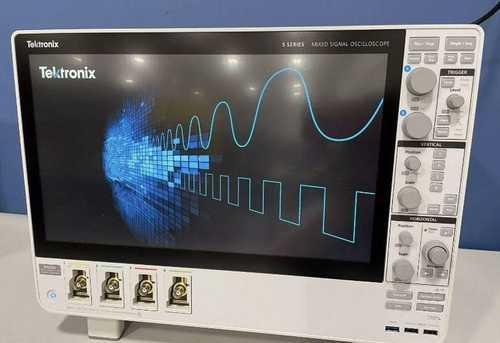 Tektronix 5 Series Mixed Signal Oscilloscope