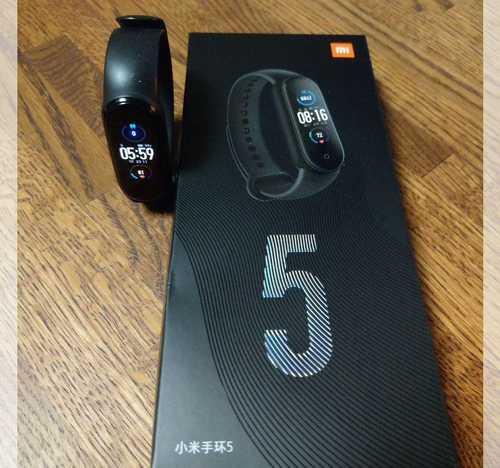 Фитнес-браслет Xiaomi Mi Band 5