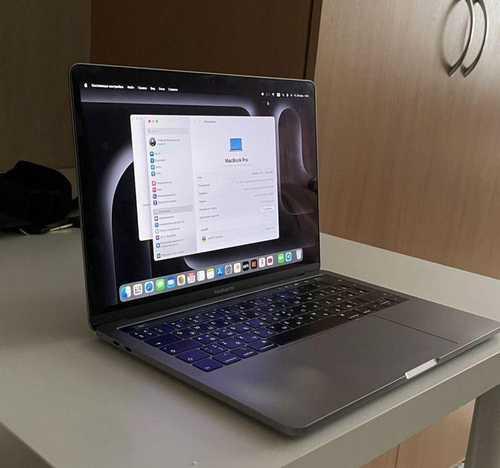 Apple macbook pro 13 2019