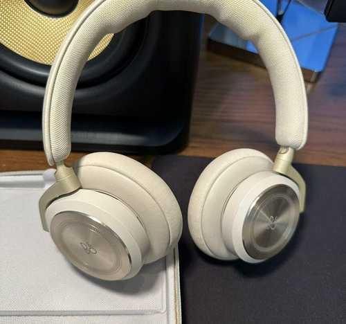 Наушники Bang & Olufsen HX