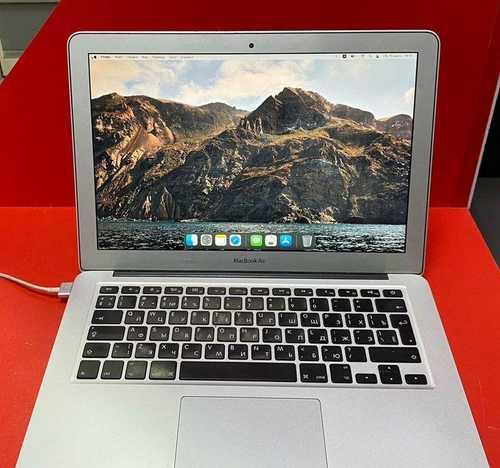 Apple Macbook Air 13 2017 8/128gb