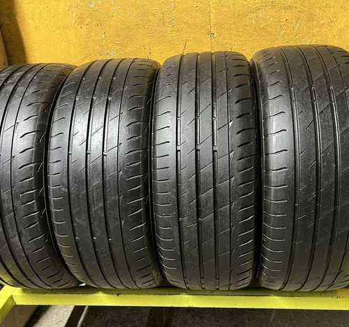 Bridgestone Potenza Adrenalin RE004 225/45 R18