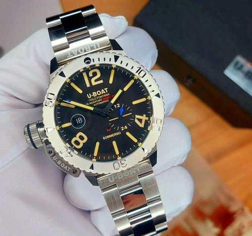 Часы U-Boat Sommerso Dive watch bracelet