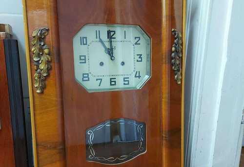 Часы настенные маятниковые СССР 1962 - 1978 г