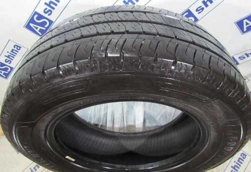 Goodyear EfficientGrip Cargo 215/65 R16C 102R